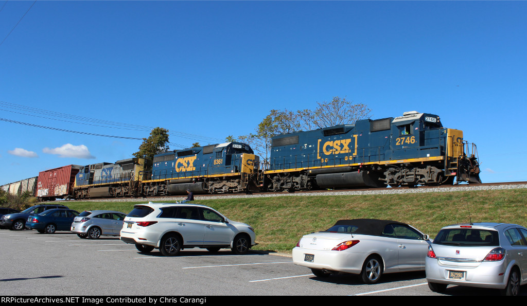 CSXT 2746 on Q410-02